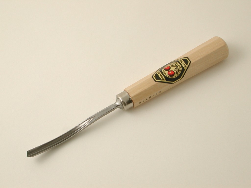 SM CURVED V-CHISEL - 8MM - Robert Larson Company